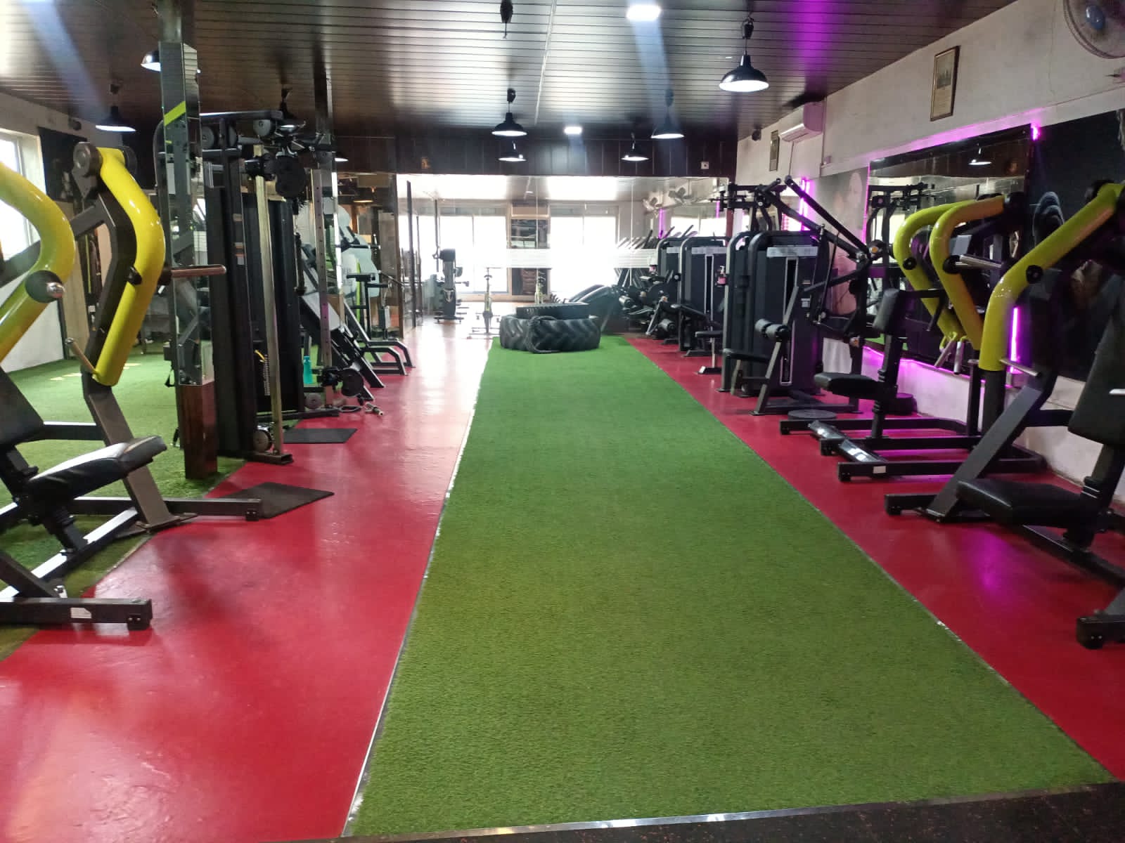 Active Gym Goregaon East in Mumbai | FITPASS